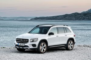 Mercedes GLB vs GLC: A Tough Decision - Motorborne