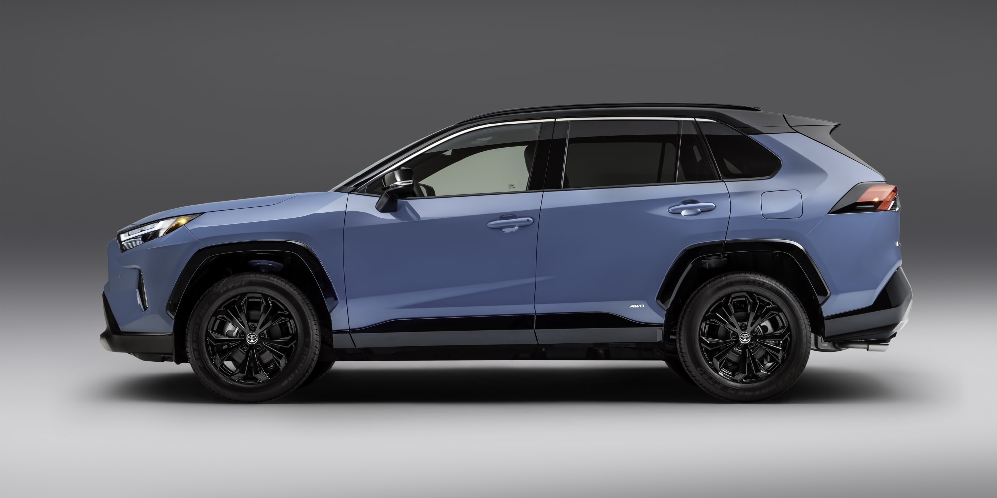 Toyota RAV4 vs 4Runner: Who Should Buy What - Motorborne